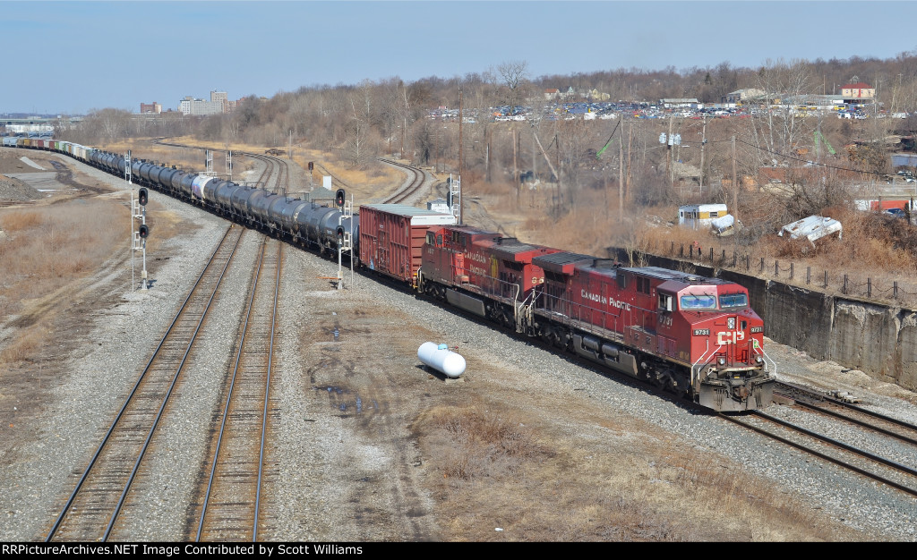 CSX Q368 with Foreign Power Meets CSX Q015